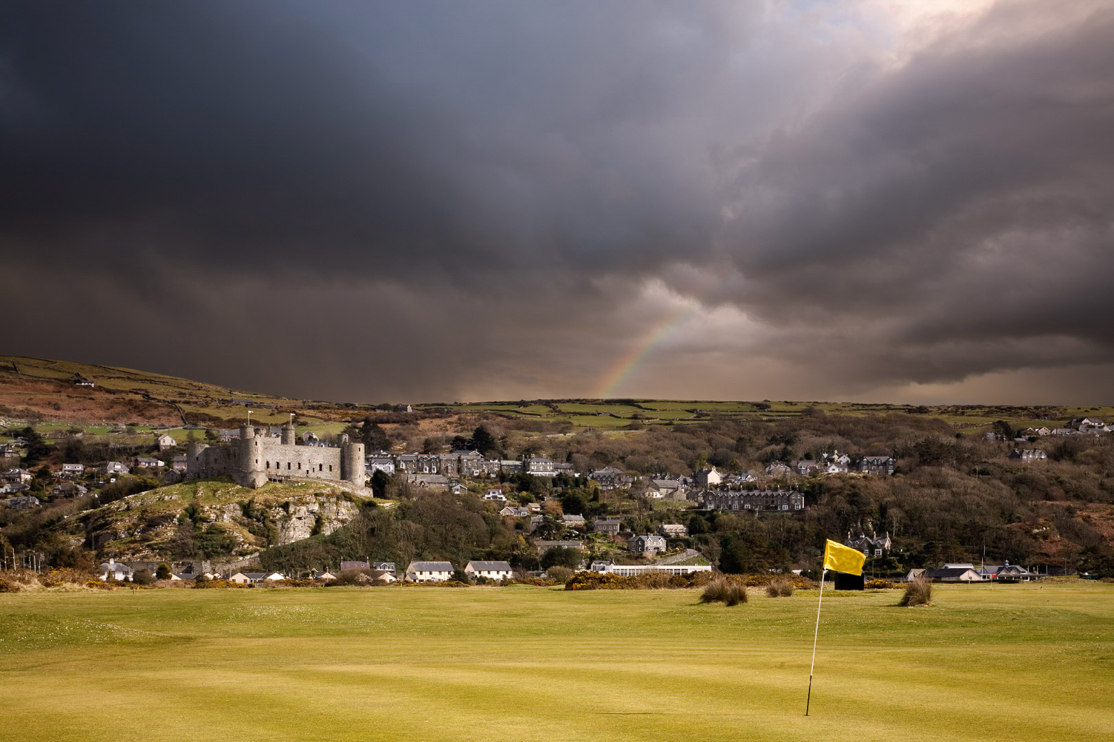 Here’s our pick of North Wales’ most scenic golf courses