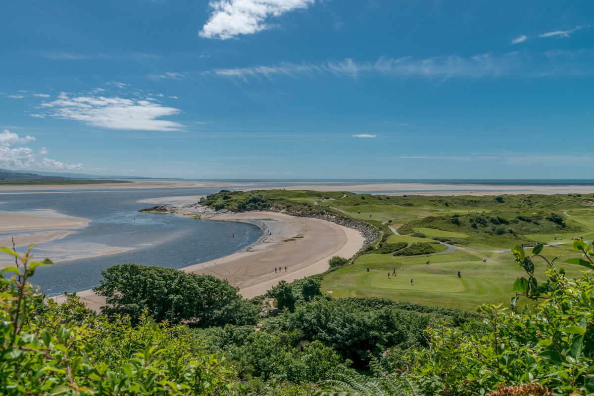 Here’s our pick of North Wales’ most scenic golf courses